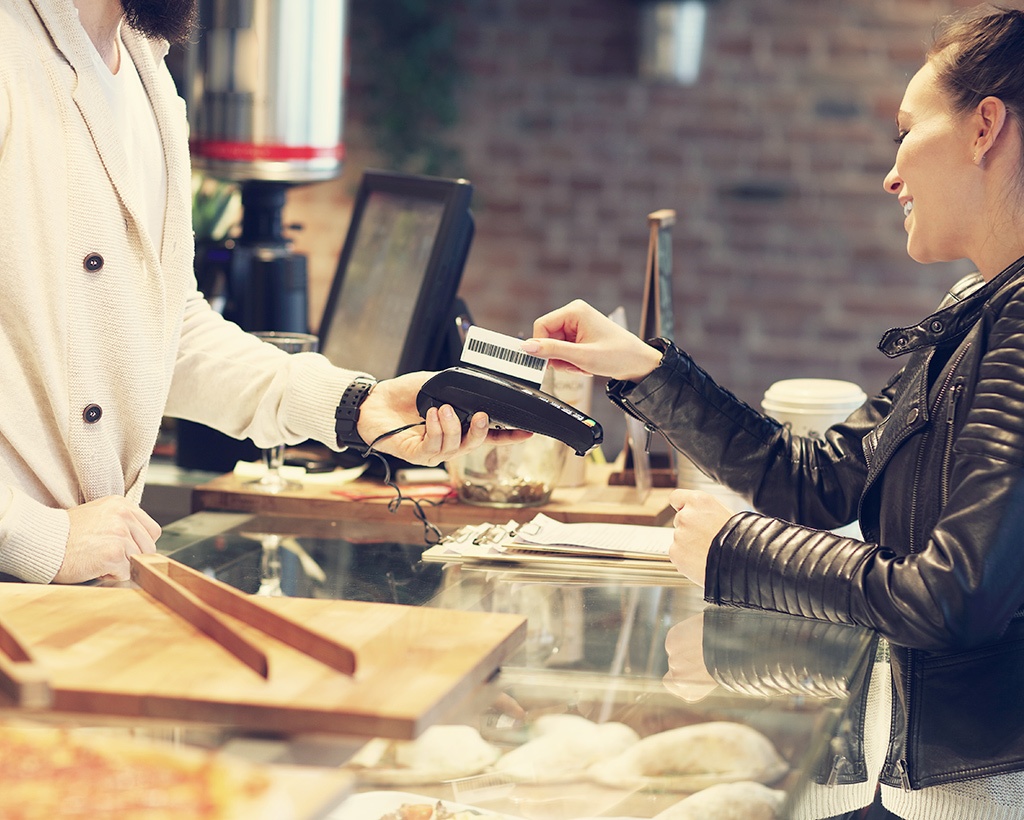 Loyalty Programs for Attractions Venues | ROLLER